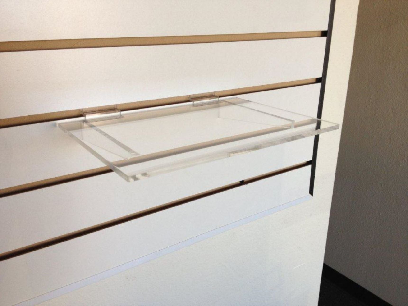 Clear Shoe Shelf w/ support - set of 10 – Sd&f